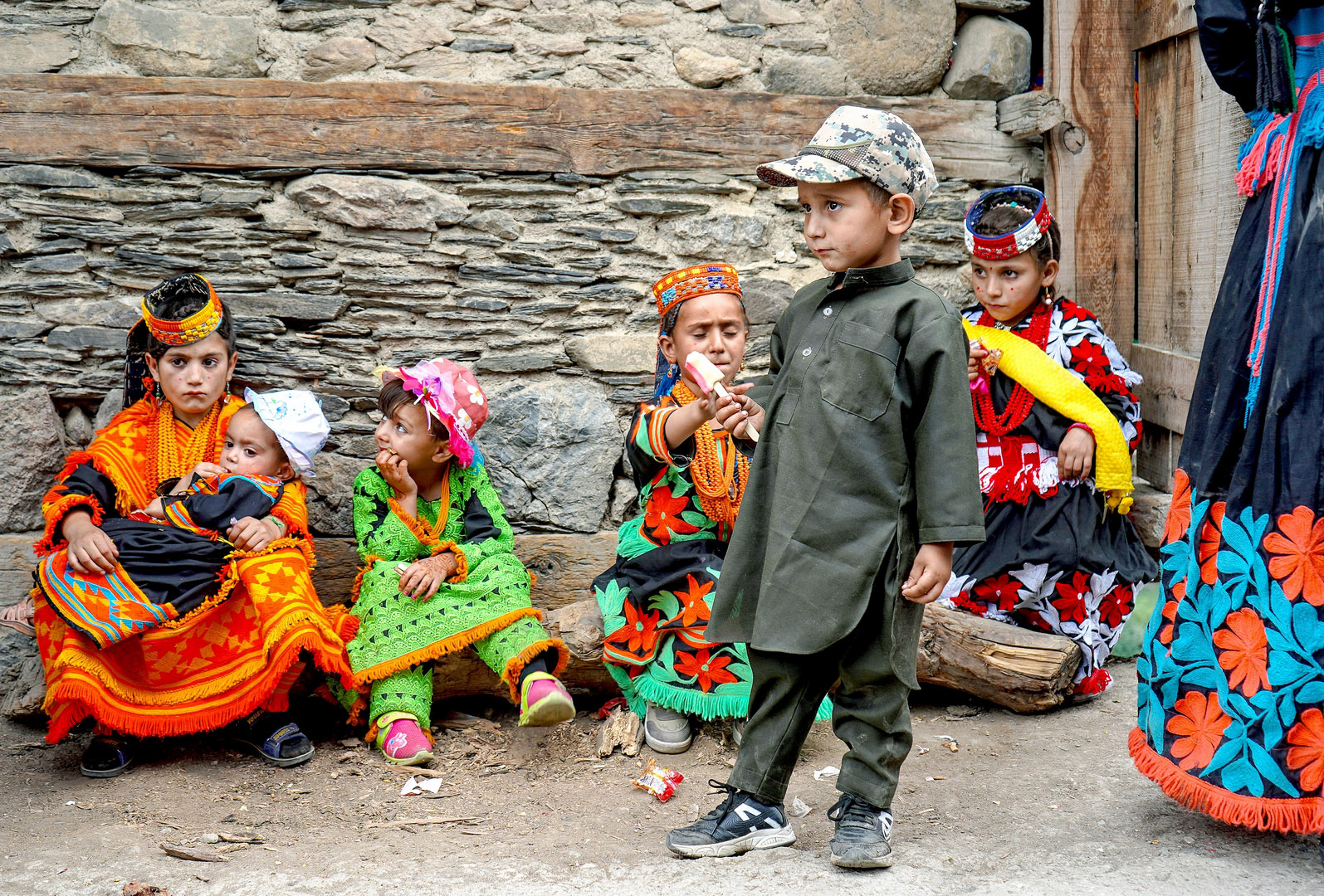 Dimitra Stasinopoulou - PAKISTAN: KALASH VALLEY